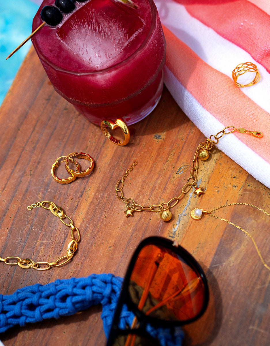 LVC MOD22 Tidal Flow Gold Ring – Love & Co.