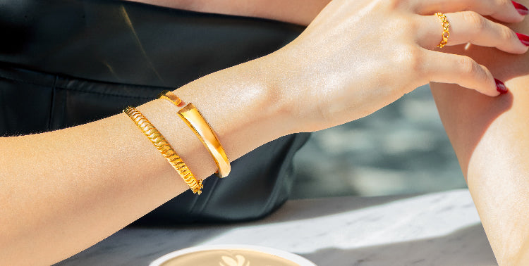 LVC 9IN Clover Interlocking String 999 Gold Bracelet – Love & Co.